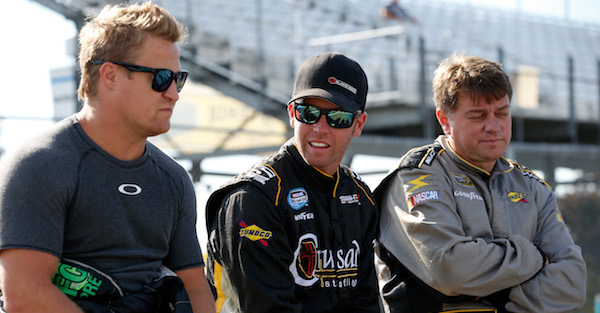 NASCAR team owner praises the fans at Darlington Raceway - alt_driver