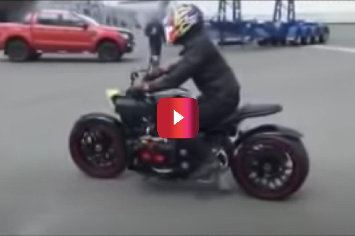 "Madboxer" Motorcycle With Twin-Turbo WRX Engine Is Incredible - alt_driver