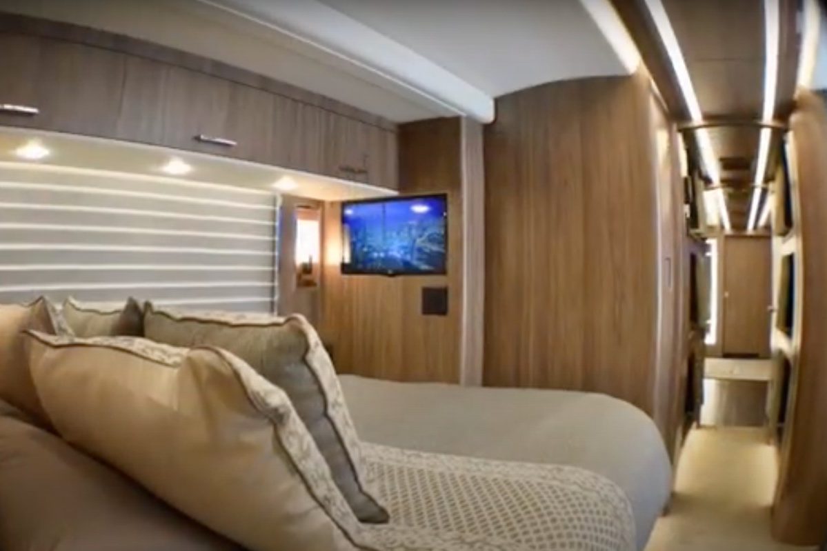 Nashville-Based Company Rents Unused Celebrity RVs for Road Trips - alt ...